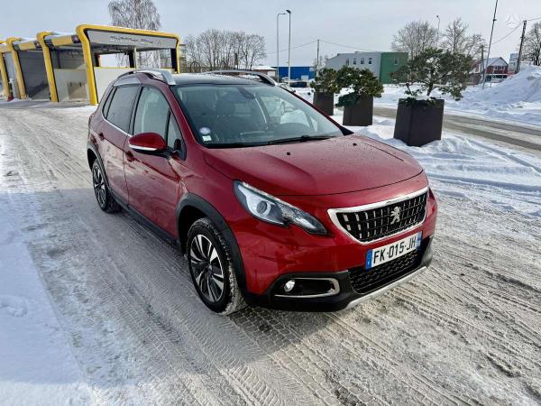 Sarkans Peugeot 2008 2019 Tauragė, ar dzinēja tilpumu 1.20 L un nobraukumu 130 tūkst. km par 6300 €, foto 2 vietnē AUTOMOTO.COM.LV