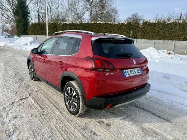 Sarkans Peugeot 2008 2019 Tauragė, ar dzinēja tilpumu 1.20 L un nobraukumu 130 tūkst. km par 6300 €, foto 6 vietnē AUTOMOTO.COM.LV