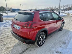 Red Peugeot 2008 2019 in Taurage, with an engine capacity of 1.20 L and mileage of 130 thousand km for 6300 €, photo 9 on AUTOMOTO.COM.LV