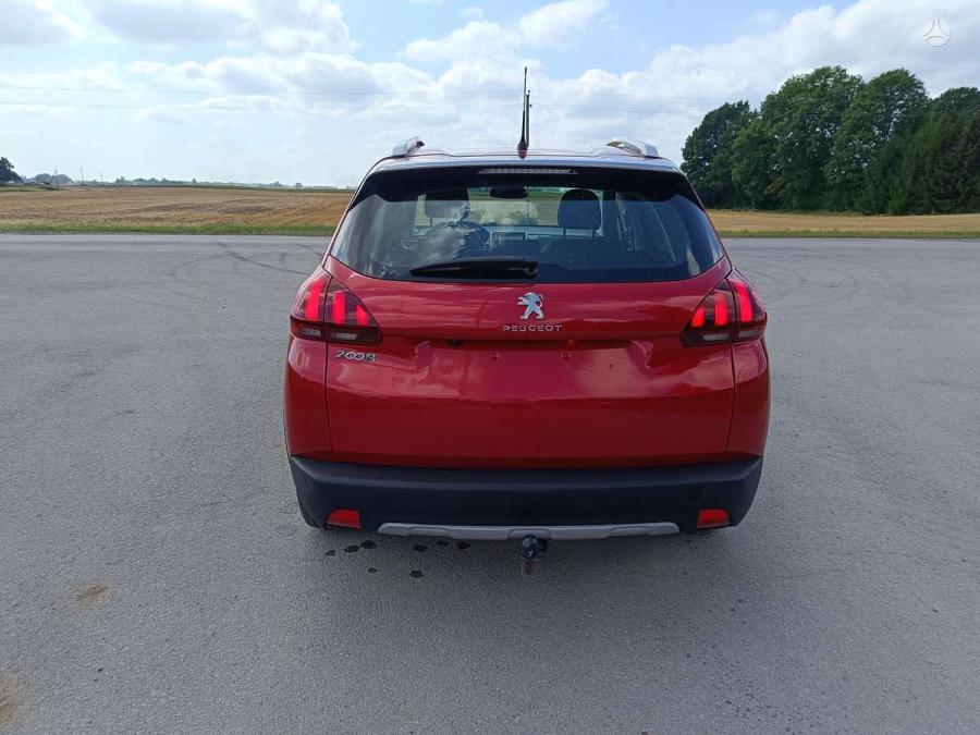 Sarkans Peugeot 2008 2019 Kauņa, ar dzinēja tilpumu 1.20 L un nobraukumu 113 tūkst. km par 5750 €, foto 7 vietnē AUTOMOTO.COM.LV
