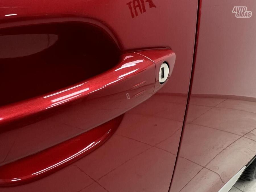 Red Peugeot 2008 2020 in Vilnius, with an engine capacity of 1.50 L and mileage of 71 thousand km for 16000 €, photo 30 on AUTOMOTO.COM.LV