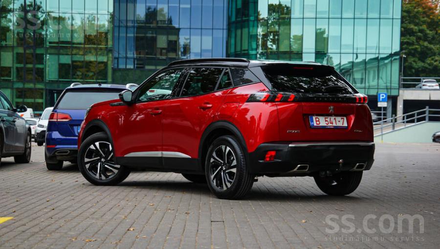 Red Peugeot 2008 2020 in Riga, with an engine capacity of 1.20 L and mileage of 113 thousand km for 13950 €, photo 8 on AUTOMOTO.COM.LV