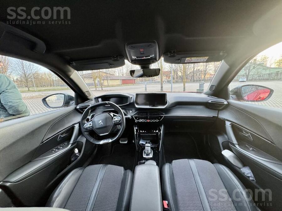 Sarkans Peugeot 2008 2021 Ventspils, ar dzinēja tilpumu 1.50 L un nobraukumu 90 tūkst. km par 17100 €, foto 5 vietnē AUTOMOTO.COM.LV