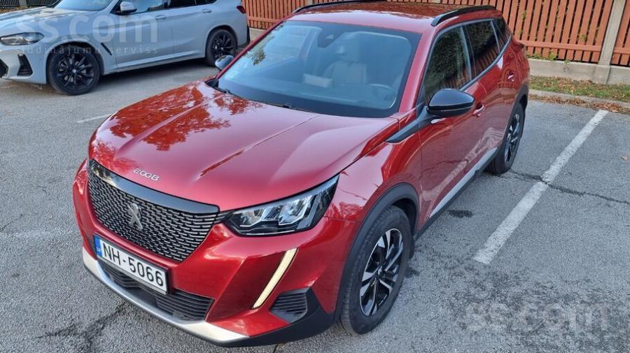 Red Peugeot 2008 2022 in Riga, with an engine capacity of 1.50 L and mileage of 87 thousand km for 14500 €, photo 3 on AUTOMOTO.COM.LV
