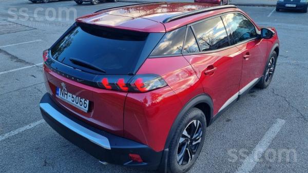 Red Peugeot 2008 2022 in Riga, with an engine capacity of 1.50 L and mileage of 87 thousand km for 14500 €, photo 4 on AUTOMOTO.COM.LV