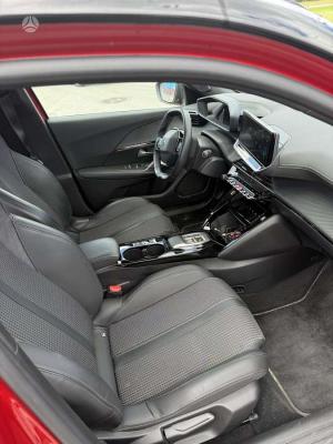 Red Peugeot 2008 2023 in Taurage, with an engine capacity of 0.00 L and mileage of 142 thousand km for 15000 €, photo 14 on AUTOMOTO.COM.LV