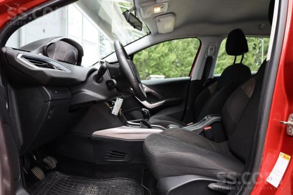 Red Peugeot 2008 2014 in Riga, with an engine capacity of 1.40 L and mileage of 0 thousand km for 2995 €, photo 10 on AUTOMOTO.COM.LV
