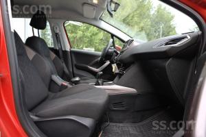 Sarkans Peugeot 2008 2014 Rīga, ar dzinēja tilpumu 1.40 L un nobraukumu 0 tūkst. km par 2995 €, foto 14 vietnē AUTOMOTO.COM.LV