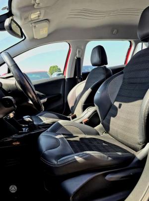 Sarkans Peugeot 2008 2016 Tauragė, ar dzinēja tilpumu 1.60 L un nobraukumu 260 tūkst. km par 2900 €, foto 19 vietnē AUTOMOTO.COM.LV