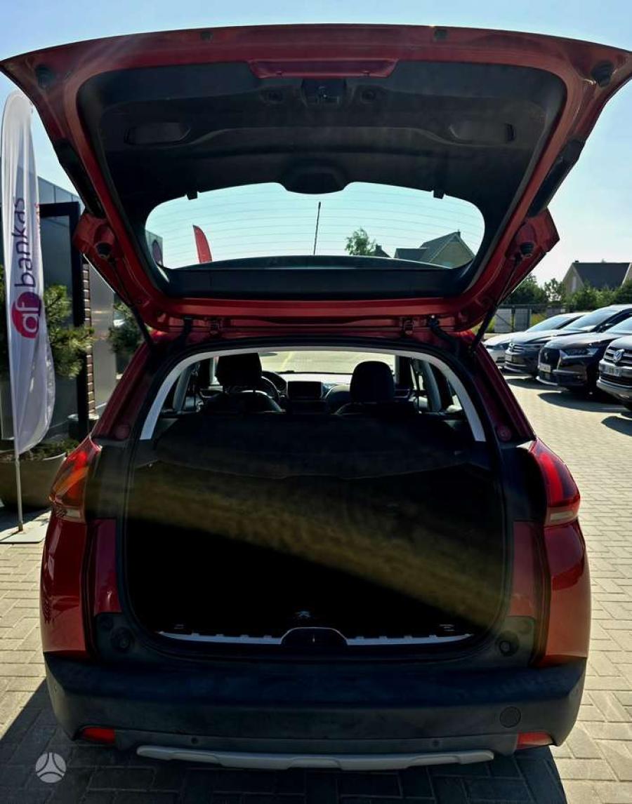 Sarkans Peugeot 2008 2016 Tauragė, ar dzinēja tilpumu 1.60 L un nobraukumu 260 tūkst. km par 2900 €, foto 31 vietnē AUTOMOTO.COM.LV