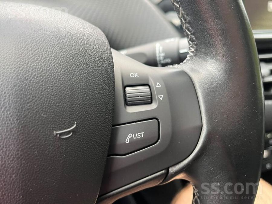 Red Peugeot 2008 2016 in Riga, with an engine capacity of 1.20 L and mileage of 0 thousand km for 7899 €, photo 16 on AUTOMOTO.COM.LV