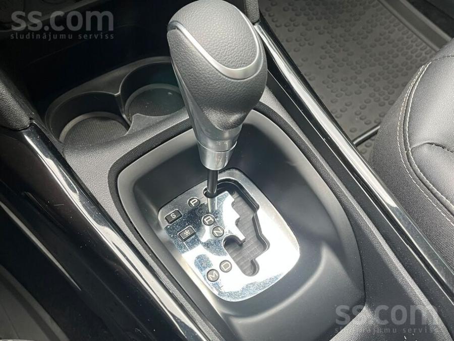 Red Peugeot 2008 2016 in Riga, with an engine capacity of 1.20 L and mileage of 0 thousand km for 7899 €, photo 24 on AUTOMOTO.COM.LV
