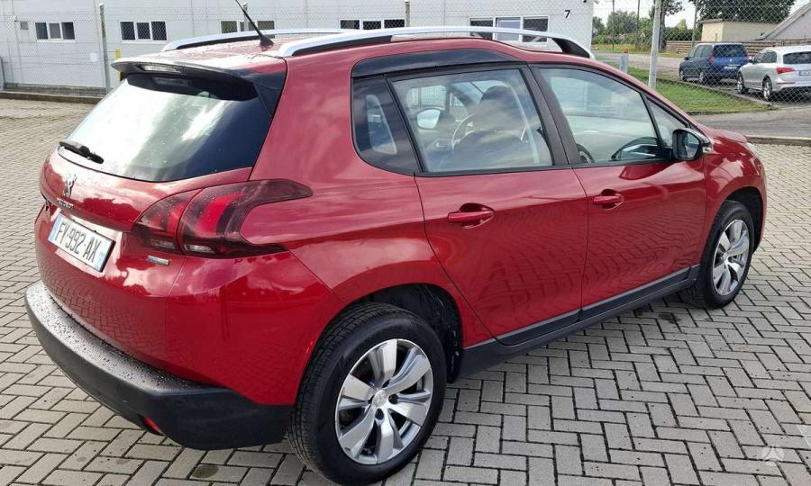 Sarkans Peugeot 2008 2016 Tauragė, ar dzinēja tilpumu 1.20 L un nobraukumu 127 tūkst. km par 4200 €, foto 7 vietnē AUTOMOTO.COM.LV