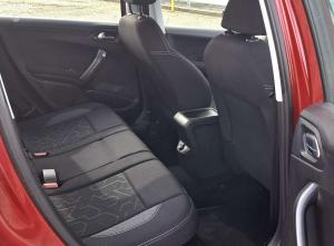 Sarkans Peugeot 2008 2016 Tauragė, ar dzinēja tilpumu 1.20 L un nobraukumu 127 tūkst. km par 4200 €, foto 12 vietnē AUTOMOTO.COM.LV