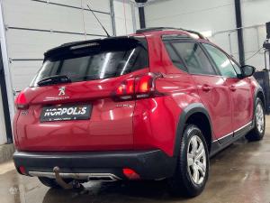 Red Peugeot 2008 2017 in Vilnius, with an engine capacity of 1.20 L and mileage of 230 thousand km for 8712 €, photo 7 on AUTOMOTO.COM.LV