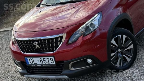 Red Peugeot 2008 2018 in Jurmala, with an engine capacity of 1.20 L and mileage of 0 thousand km for 7950 €, photo 3 on AUTOMOTO.COM.LV