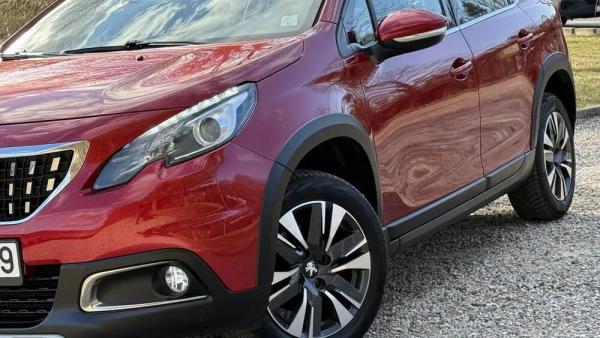 Red Peugeot 2008 2018 in Jurmala, with an engine capacity of 1.20 L and mileage of 133 thousand km for 6950 €, photo 5 on AUTOMOTO.COM.LV