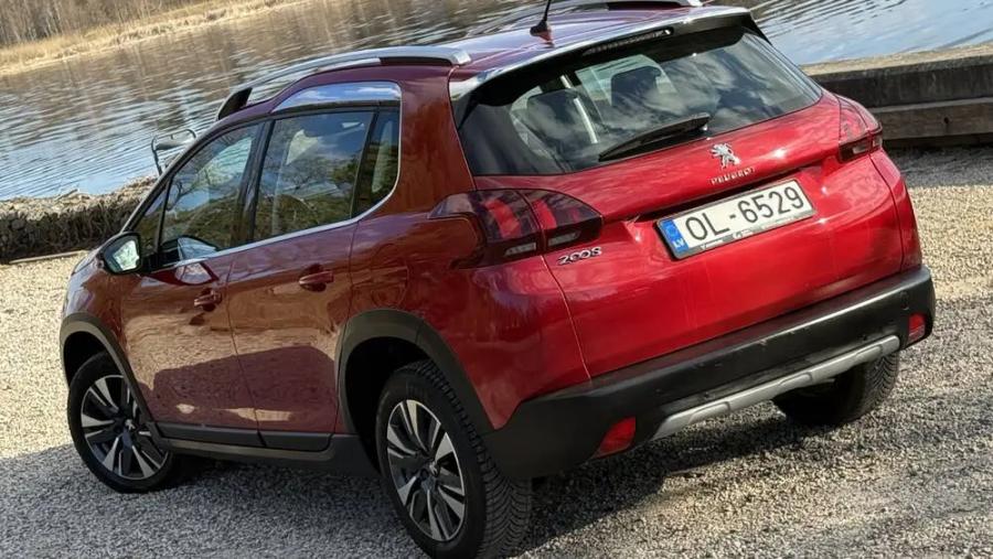 Sarkans Peugeot 2008 2018 Jūrmala, ar dzinēja tilpumu 1.20 L un nobraukumu 133 tūkst. km par 6950 €, foto 15 vietnē AUTOMOTO.COM.LV