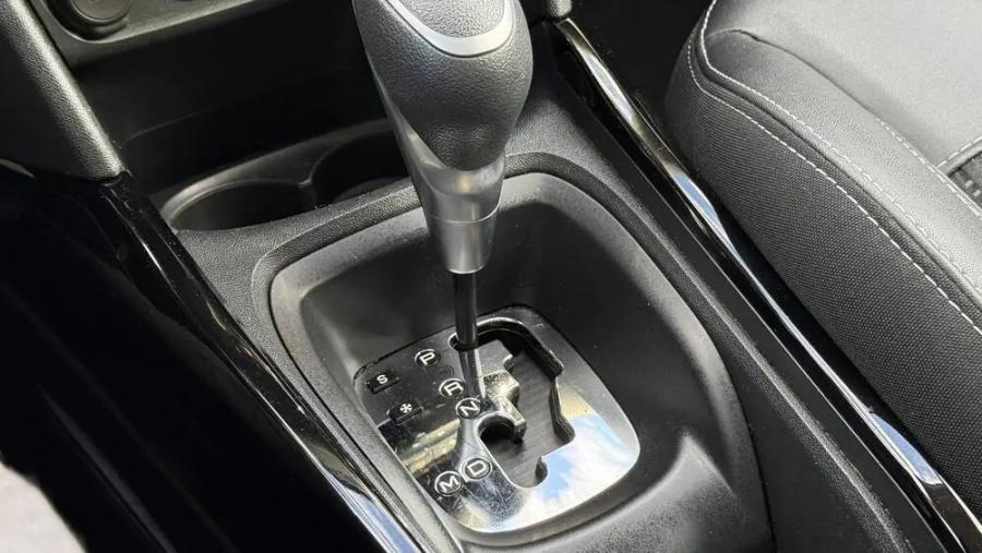Sarkans Peugeot 2008 2018 Jūrmala, ar dzinēja tilpumu 1.20 L un nobraukumu 133 tūkst. km par 6950 €, foto 32 vietnē AUTOMOTO.COM.LV