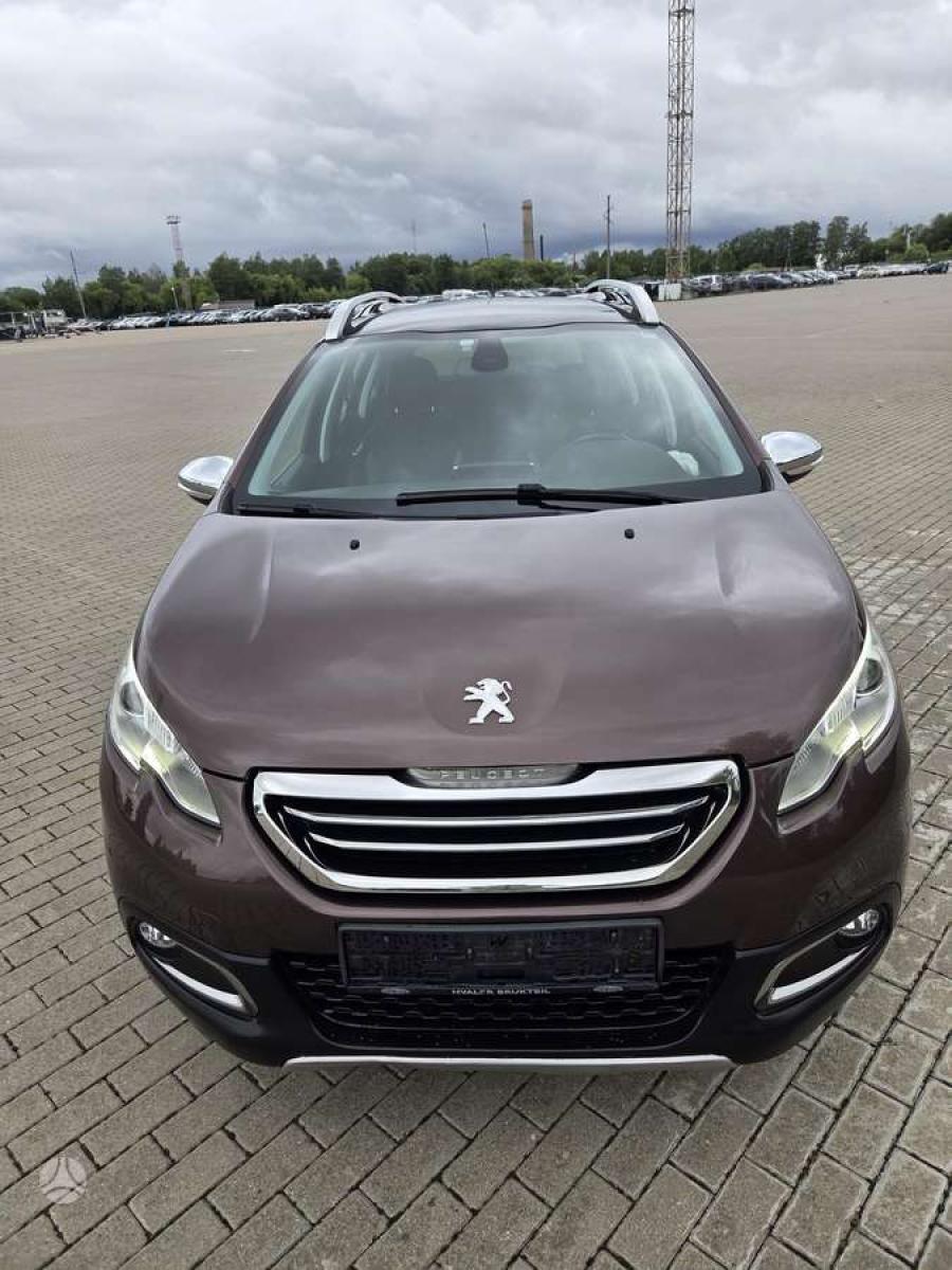 Sarkans Peugeot 2008 2014 Marijampole, ar dzinēja tilpumu 1.20 L un nobraukumu 153 tūkst. km par 3450 €, foto 3 vietnē AUTOMOTO.COM.LV