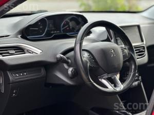 Sarkans Peugeot 2008 2016 Jelgava, ar dzinēja tilpumu 1.20 L un nobraukumu 0 tūkst. km par 6990 €, foto 8 vietnē AUTOMOTO.COM.LV