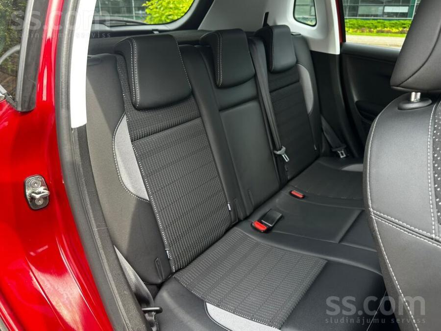 Sarkans Peugeot 2008 2016 Jelgava, ar dzinēja tilpumu 1.20 L un nobraukumu 0 tūkst. km par 6990 €, foto 12 vietnē AUTOMOTO.COM.LV