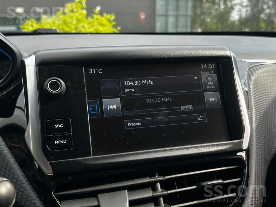 Sarkans Peugeot 2008 2016 Jelgava, ar dzinēja tilpumu 1.20 L un nobraukumu 0 tūkst. km par 6990 €, foto 19 vietnē AUTOMOTO.COM.LV