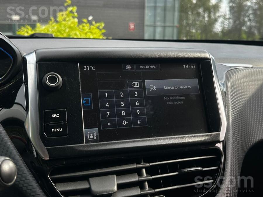 Sarkans Peugeot 2008 2016 Jelgava, ar dzinēja tilpumu 1.20 L un nobraukumu 0 tūkst. km par 6990 €, foto 21 vietnē AUTOMOTO.COM.LV