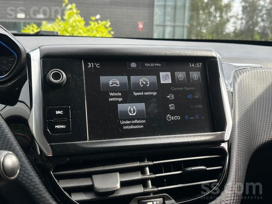 Sarkans Peugeot 2008 2016 Jelgava, ar dzinēja tilpumu 1.20 L un nobraukumu 0 tūkst. km par 6990 €, foto 22 vietnē AUTOMOTO.COM.LV
