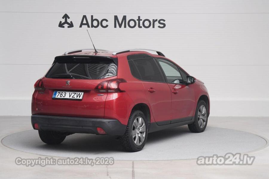 Peugeot 2008 2016 Tallina, ar dzinēja tilpumu 1.20 L un nobraukumu 134 tūkst. km par 8888 €, foto 3 vietnē AUTOMOTO.COM.LV