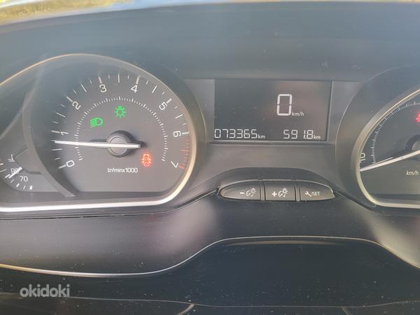 Peugeot 2008 2016 in Tallinn, with an engine capacity of 1.20 L and mileage of 73 thousand km for 7900 €, photo 10 on AUTOMOTO.COM.LV
