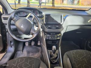 Peugeot 2008 2016 Tallina, ar dzinēja tilpumu 1.20 L un nobraukumu 73 tūkst. km par 7900 €, foto 22 vietnē AUTOMOTO.COM.LV