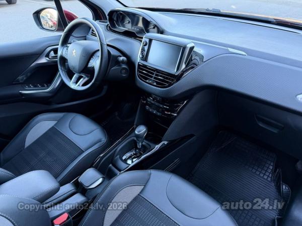 Peugeot 2008 2018 Tallina, ar dzinēja tilpumu 1.20 L un nobraukumu 73 tūkst. km par 9900 €, foto 4 vietnē AUTOMOTO.COM.LV