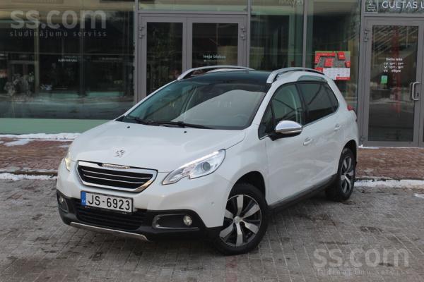 White Peugeot 2008 2014 in Riga, with an engine capacity of 1.60 L and mileage of 121 thousand km for 4200 €, photo 2 on AUTOMOTO.COM.LV