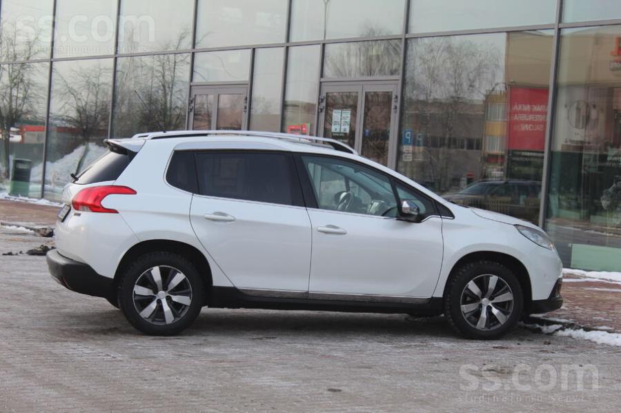 Balts Peugeot 2008 2014 Rīga, ar dzinēja tilpumu 1.60 L un nobraukumu 121 tūkst. km par 4200 €, foto 5 vietnē AUTOMOTO.COM.LV