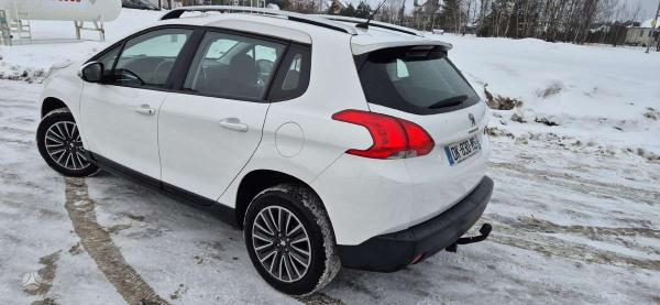 Balts Peugeot 2008 2014 Tauragė, ar dzinēja tilpumu 1.20 L un nobraukumu 121 tūkst. km par 3650 €, foto 7 vietnē AUTOMOTO.COM.LV