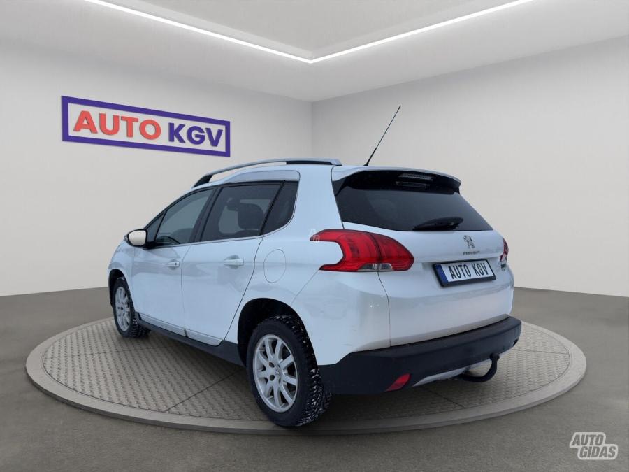 Balts Peugeot 2008 2014 Viļņa, ar dzinēja tilpumu 1.60 L un nobraukumu 261 tūkst. km par 5400 €, foto 4 vietnē AUTOMOTO.COM.LV