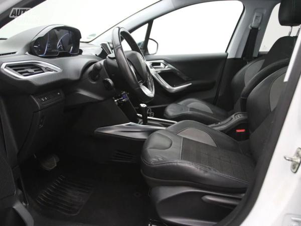 White Peugeot 2008 2014 in Vilnius, with an engine capacity of 1.60 L and mileage of 146 thousand km for 7599 €, photo 4 on AUTOMOTO.COM.LV