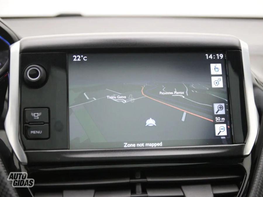 Balts Peugeot 2008 2014 Viļņa, ar dzinēja tilpumu 1.60 L un nobraukumu 146 tūkst. km par 7599 €, foto 25 vietnē AUTOMOTO.COM.LV