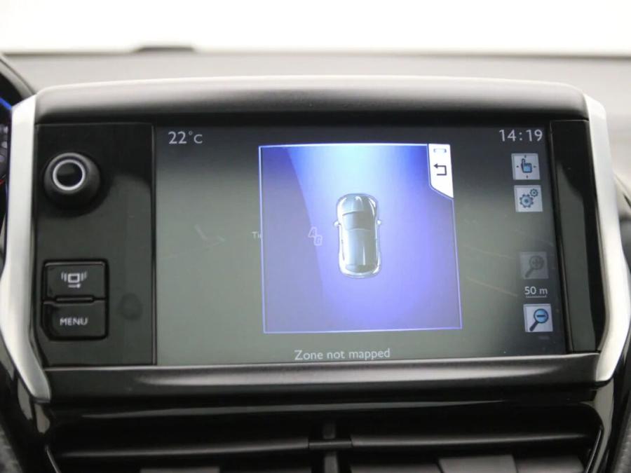 Balts Peugeot 2008 2014 Viļņa, ar dzinēja tilpumu 1.60 L un nobraukumu 146 tūkst. km par 7599 €, foto 26 vietnē AUTOMOTO.COM.LV