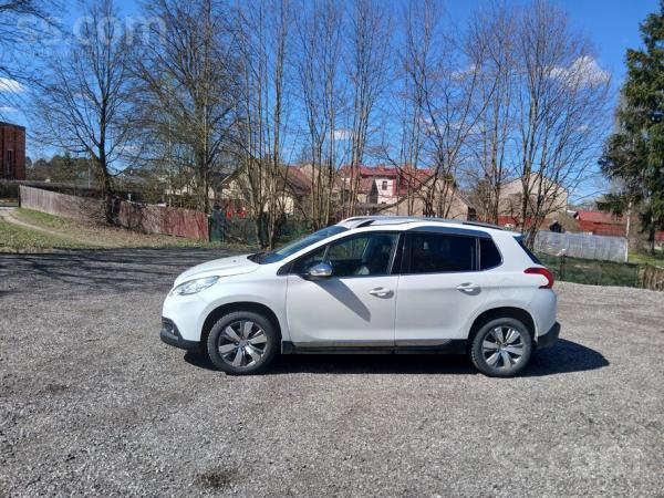 White Peugeot 2008 2014 in Jekabpils, with an engine capacity of 1.60 L and mileage of 190 thousand km for 3500 €, photo 5 on AUTOMOTO.COM.LV