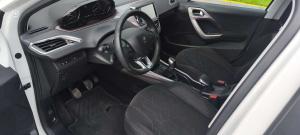 Balts Peugeot 2008 2014 Tauragė, ar dzinēja tilpumu 1.20 L un nobraukumu 120 tūkst. km par 3500 €, foto 12 vietnē AUTOMOTO.COM.LV