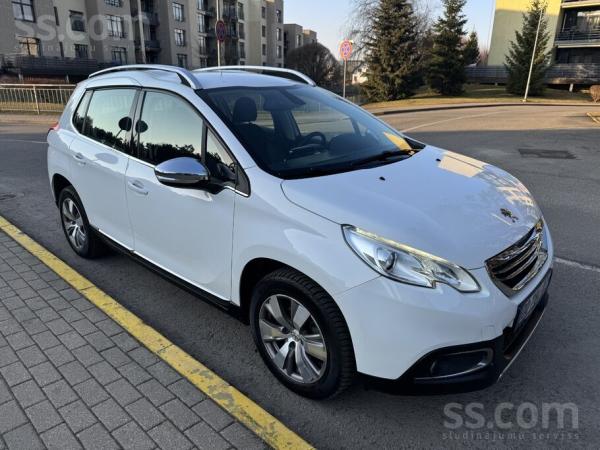 Balts Peugeot 2008 2015 Rīga, ar dzinēja tilpumu 1.20 L un nobraukumu 141 tūkst. km par 5000 €, foto 1 vietnē AUTOMOTO.COM.LV