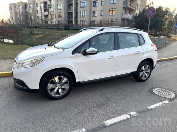 Balts Peugeot 2008 2015 Rīga, ar dzinēja tilpumu 1.20 L un nobraukumu 141 tūkst. km par 5000 €, foto 7 vietnē AUTOMOTO.COM.LV