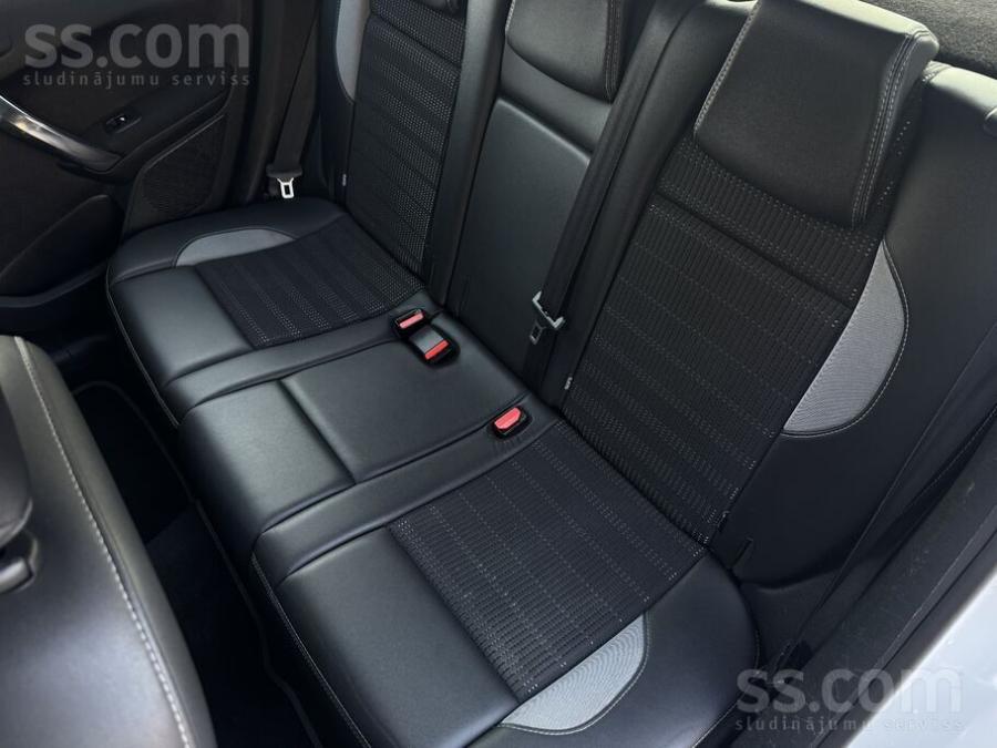 Balts Peugeot 2008 2015 Rīga, ar dzinēja tilpumu 1.20 L un nobraukumu 141 tūkst. km par 5000 €, foto 28 vietnē AUTOMOTO.COM.LV