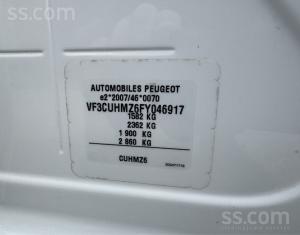 Balts Peugeot 2008 2015 Rīga, ar dzinēja tilpumu 1.20 L un nobraukumu 141 tūkst. km par 5000 €, foto 35 vietnē AUTOMOTO.COM.LV