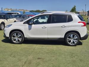 Balts Peugeot 2008 2015 Liepāja, ar dzinēja tilpumu 1.20 L un nobraukumu 104 tūkst. km par 5900 €, foto 9 vietnē AUTOMOTO.COM.LV