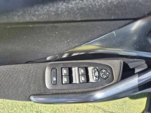 Balts Peugeot 2008 2015 Liepāja, ar dzinēja tilpumu 1.20 L un nobraukumu 104 tūkst. km par 5900 €, foto 11 vietnē AUTOMOTO.COM.LV