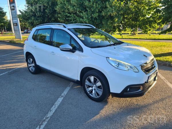 Balts Peugeot 2008 2015 Rīga, ar dzinēja tilpumu 1.20 L un nobraukumu 140 tūkst. km par 5450 €, foto 1 vietnē AUTOMOTO.COM.LV