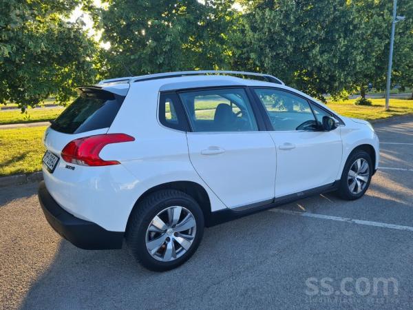 Balts Peugeot 2008 2015 Rīga, ar dzinēja tilpumu 1.20 L un nobraukumu 140 tūkst. km par 5450 €, foto 5 vietnē AUTOMOTO.COM.LV